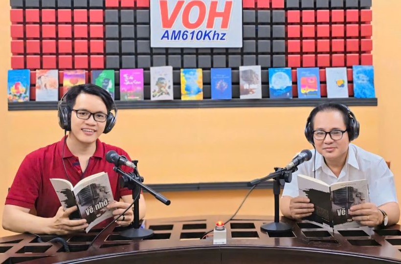 Thi ca điểm hẹn: Khi Thanh Hoàng vẽ nhớ bằng thơ