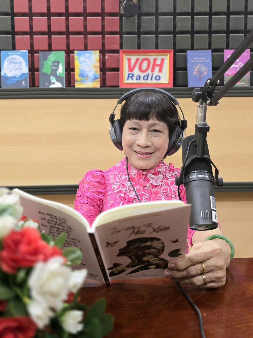 Thơ Phan Thị Nguyệt Hồng: Nơi cảm xúc giao thoa