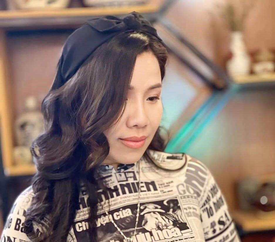 Nơi những vỏ sò màu ngũ sắc – Chùm thơ Thy Nguyên